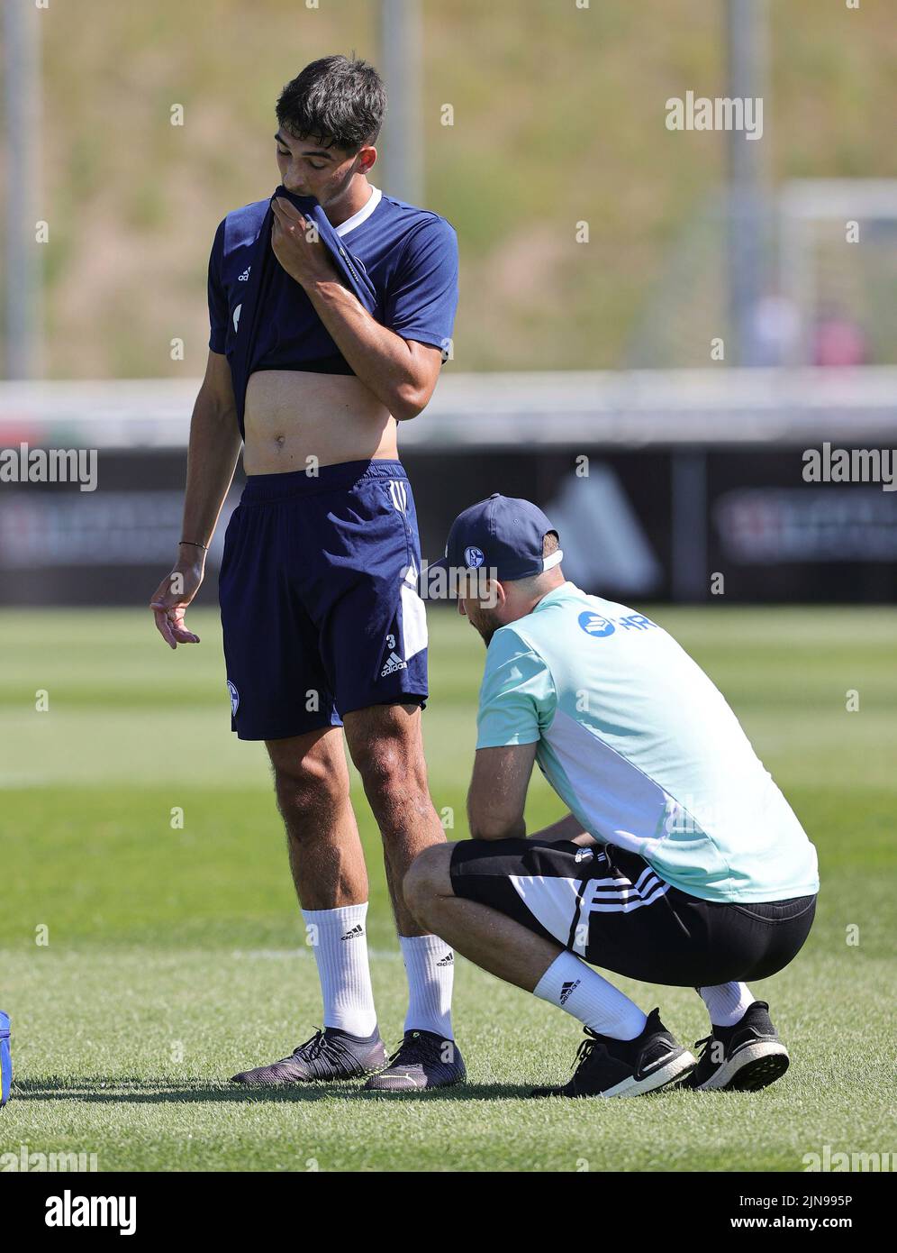 Leo greiml fc schalke 04 hi-res stock photography and images - Alamy