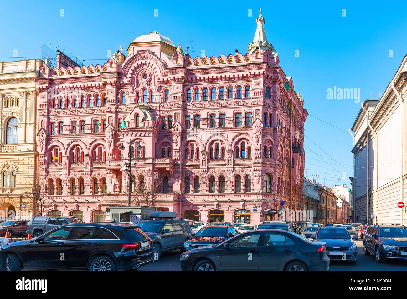 St. Petersburg Russia Ostrovsky Square and the apartment house Basin ...