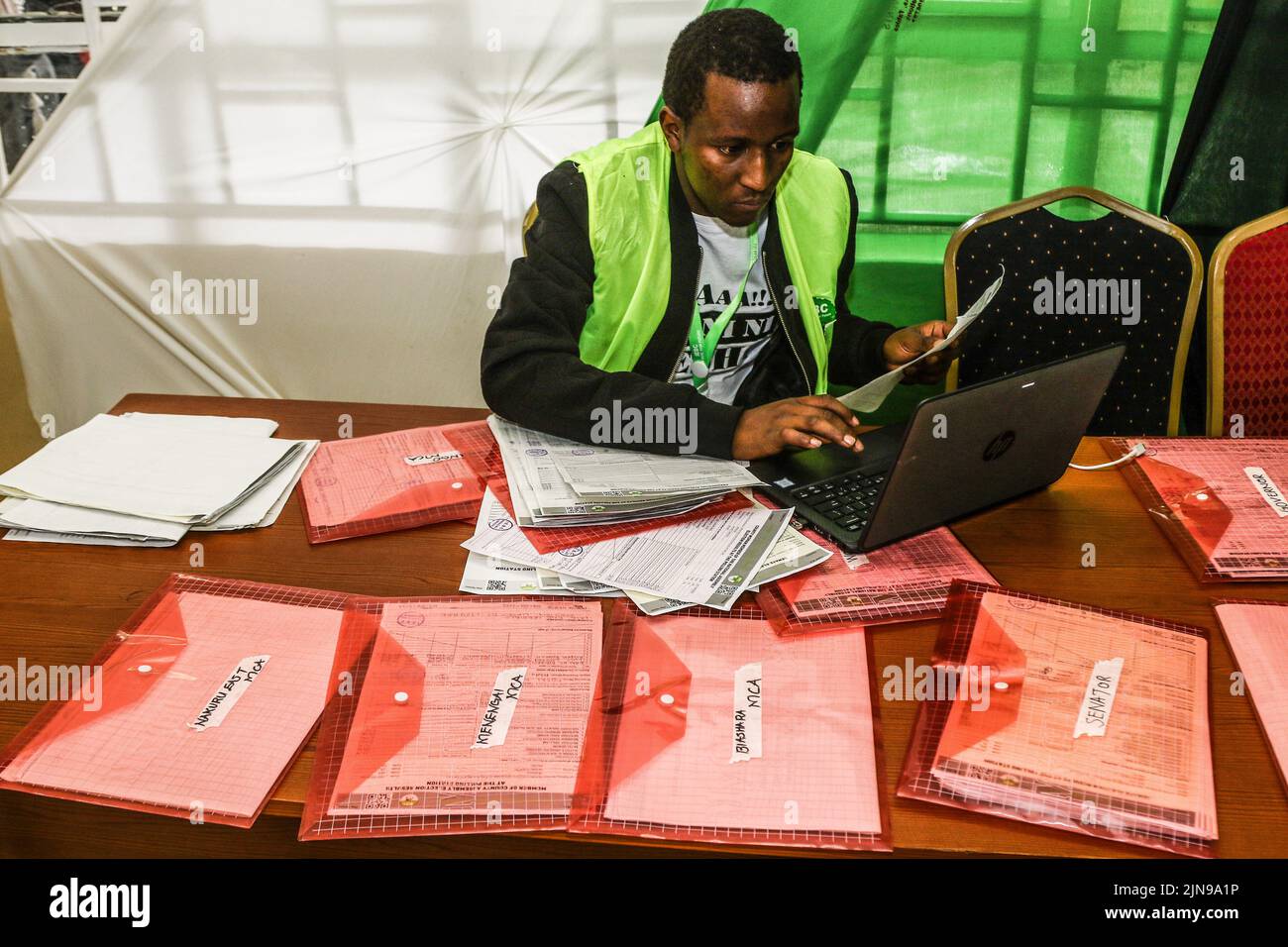 Polling data usa hi-res stock photography and images - Alamy