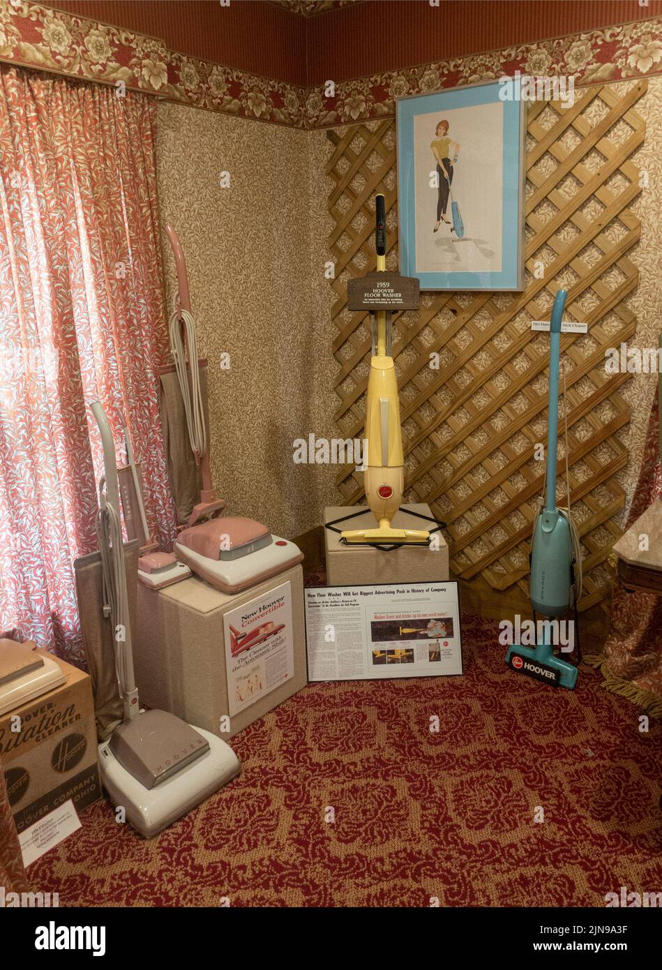 1950 models hi-res stock photography and images - Alamy