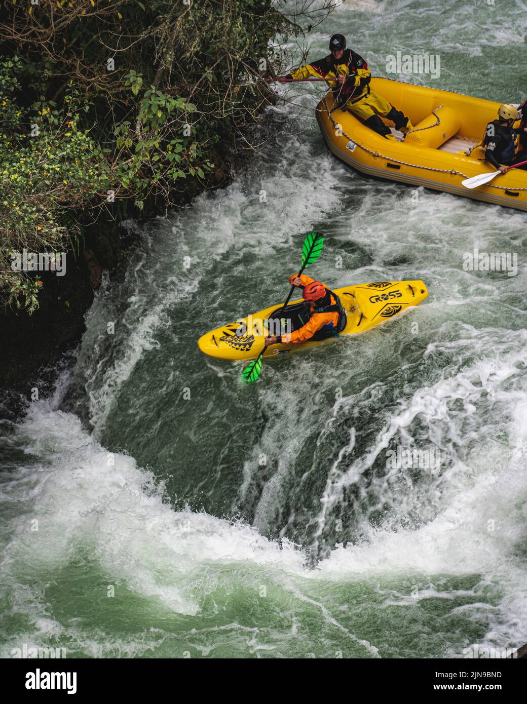 Waterfalls rafters hi-res stock photography and images - Alamy