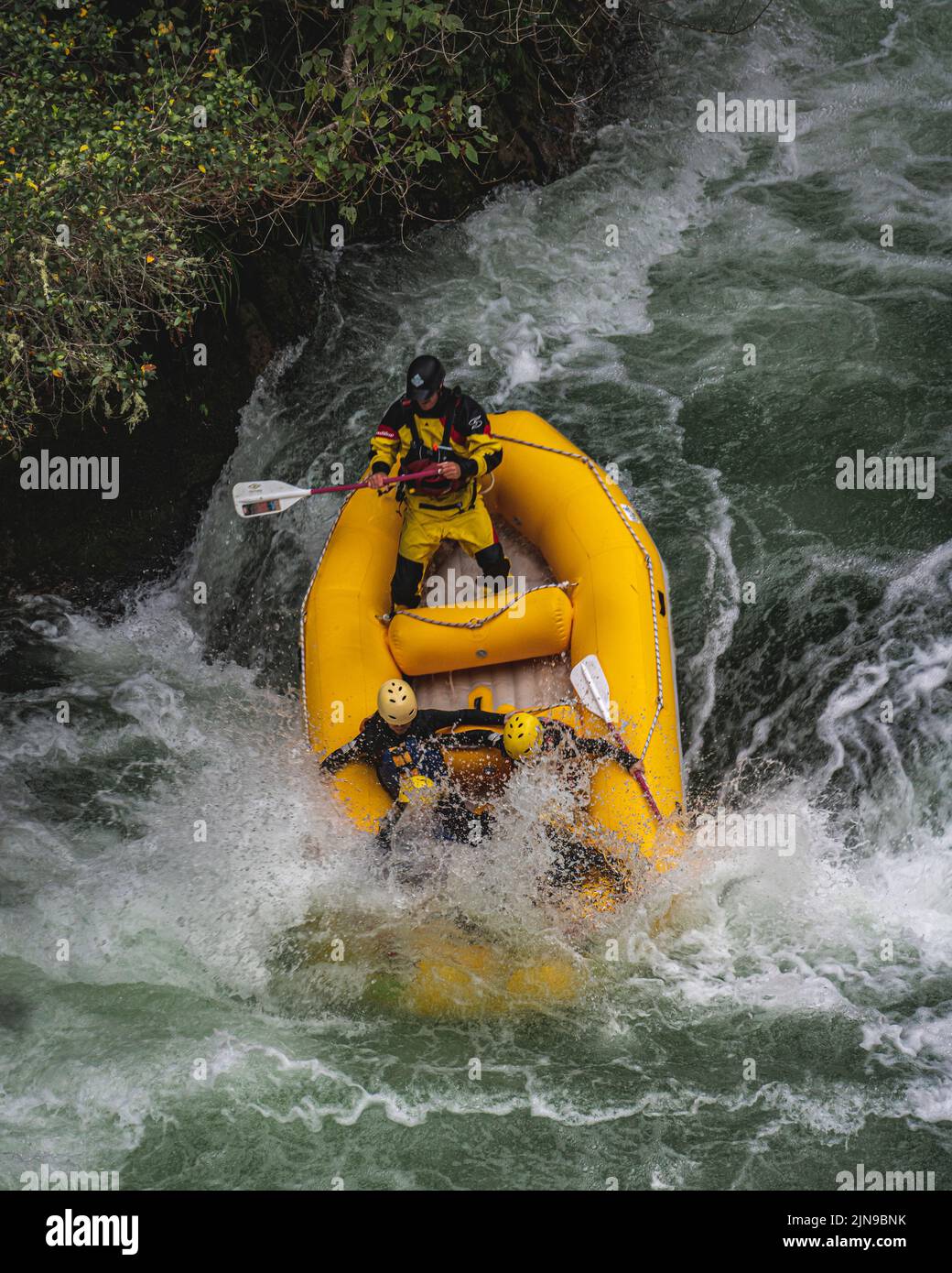 Waterfalls rafters hi-res stock photography and images - Alamy