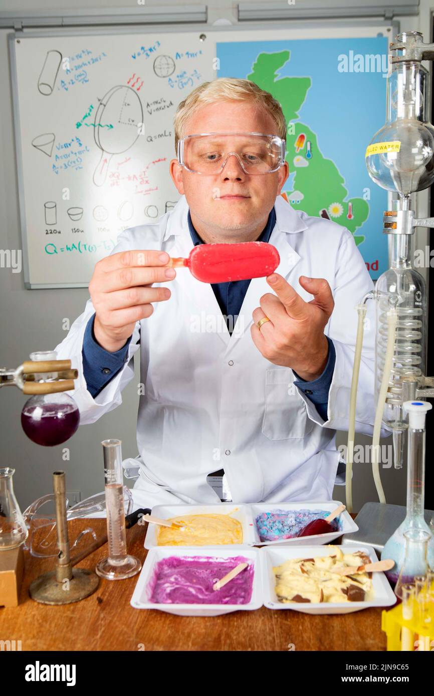 Dr edward breeds hi-res stock photography and images - Alamy