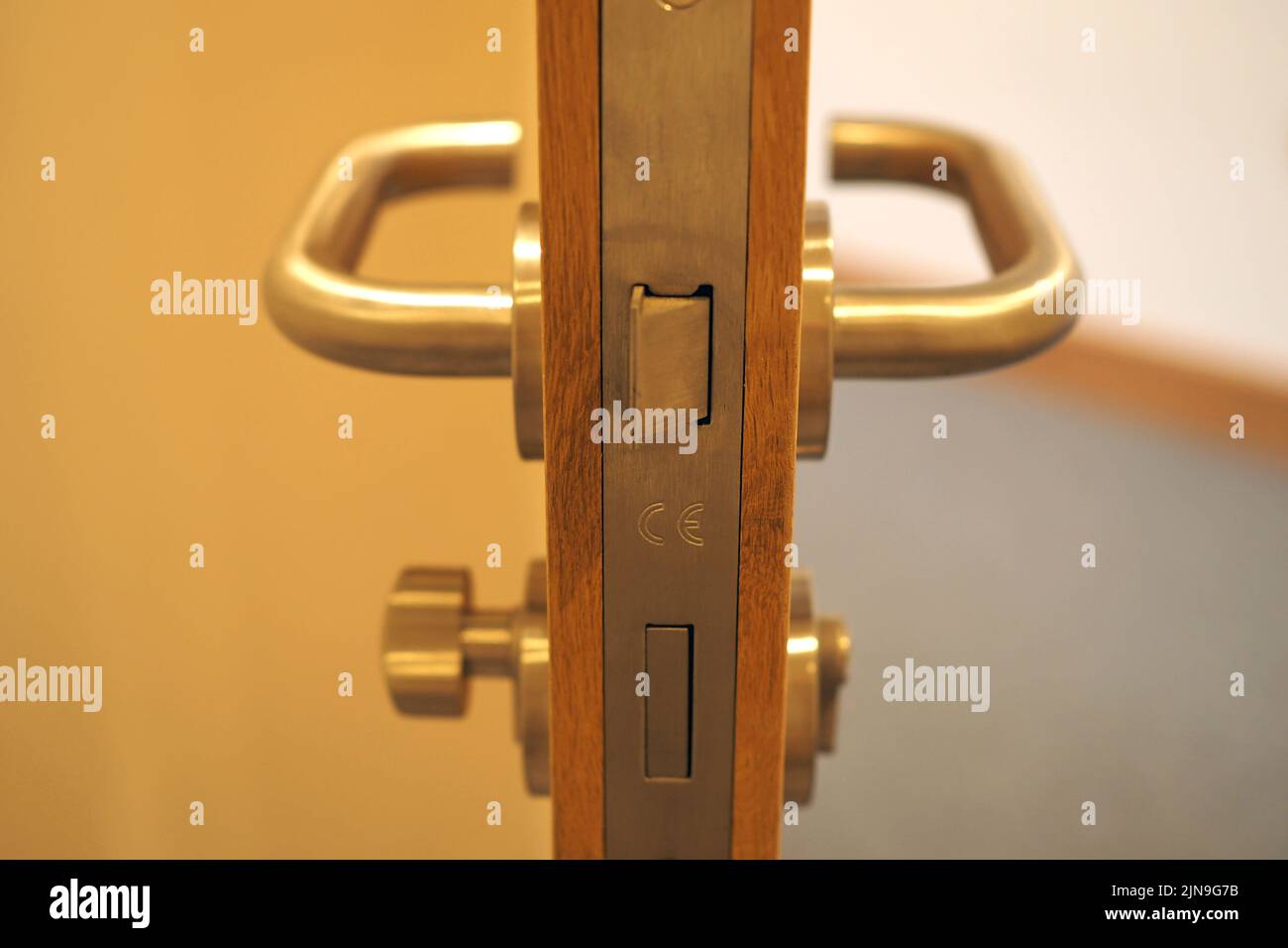 Cross section house home hi-res stock photography and images - Alamy