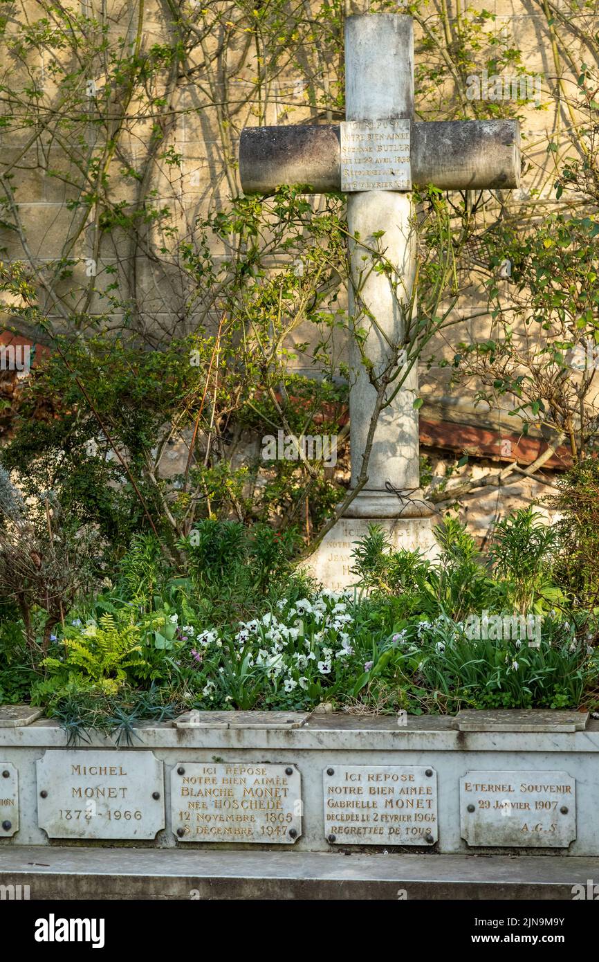 France, Eure, Giverny, cemetery of Giverny, Claude Monet painter tomb // France, Eure (27 ...