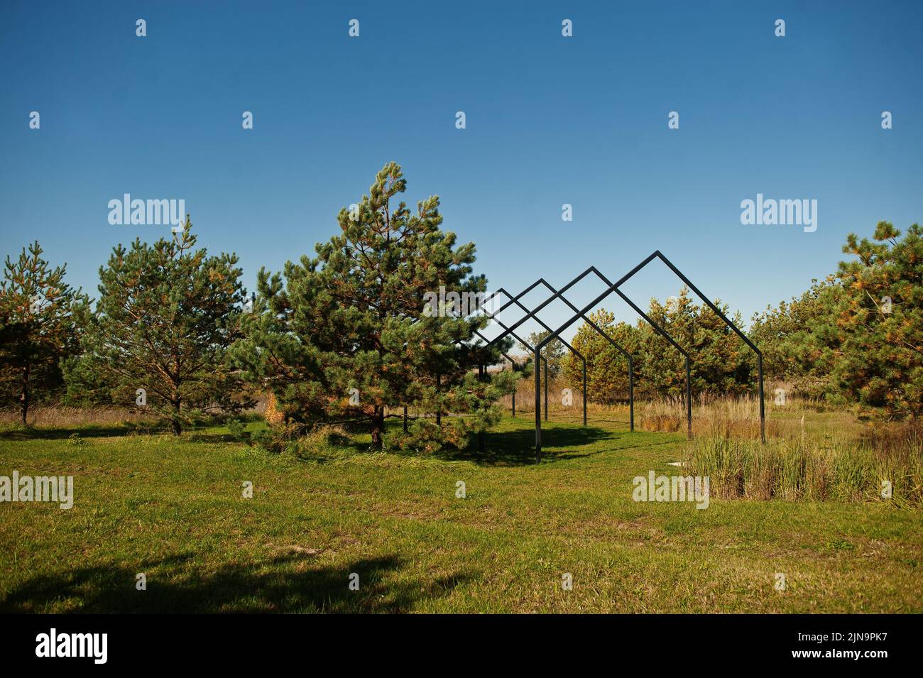 Arc triangular hi-res stock photography and images - Alamy