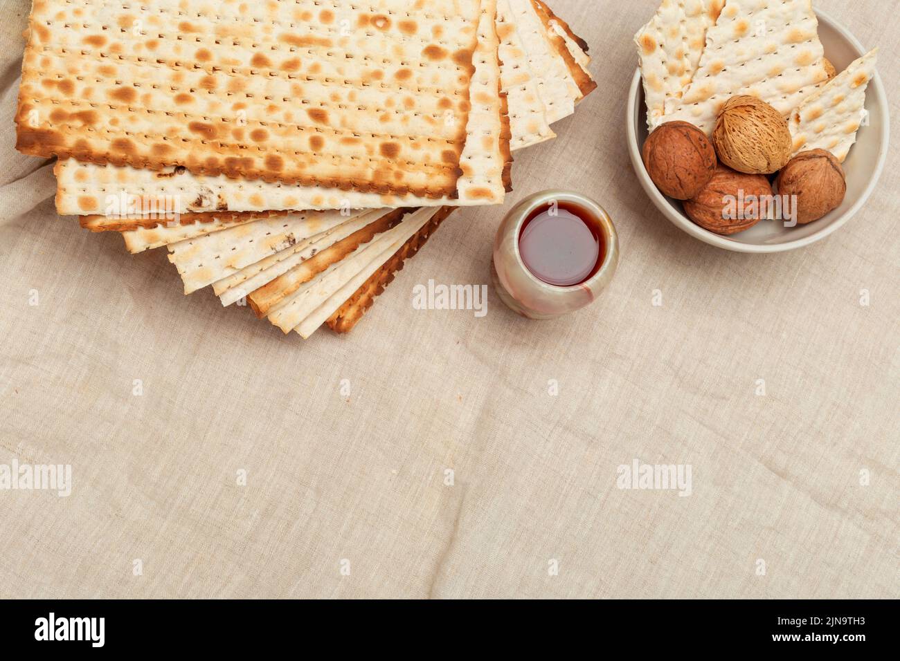 Matzo, Matzoth for Jewish Passover, Wooden background close up Stock ...