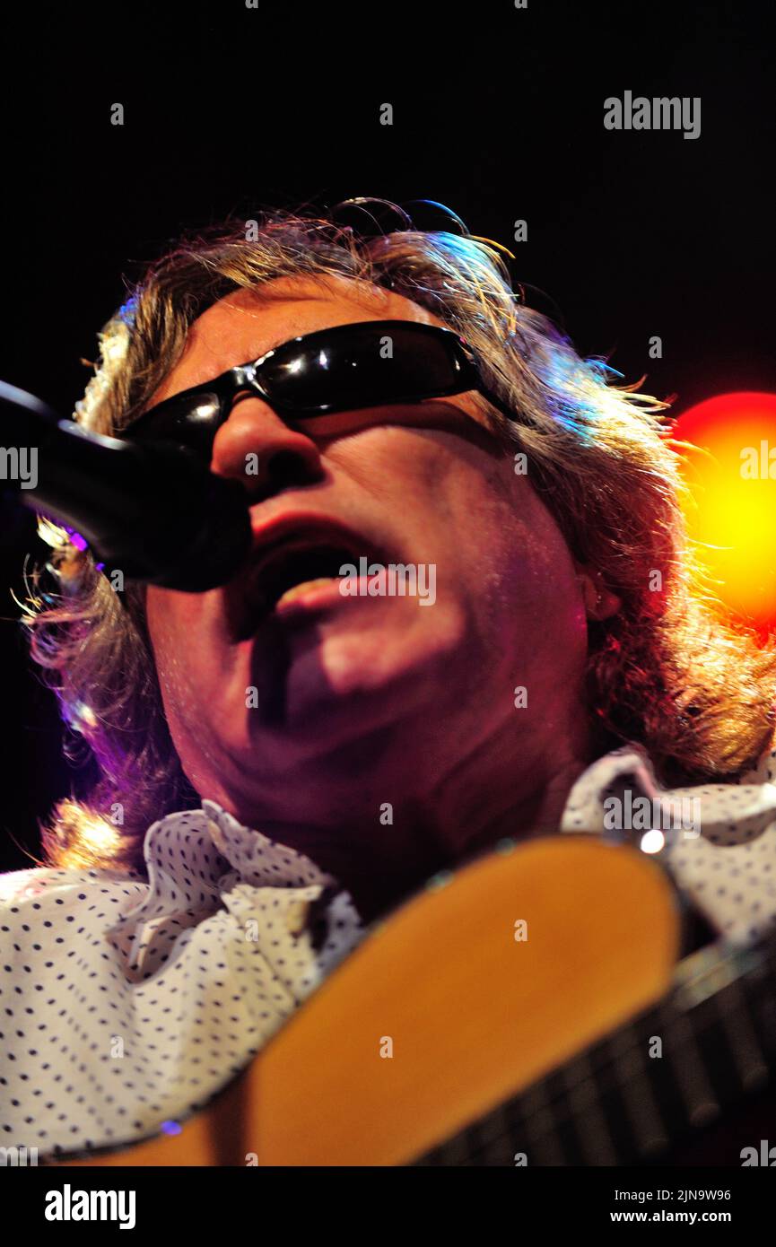 Puerto Rican singer and virtuoso guitarist, Jose Feliciano, born ...