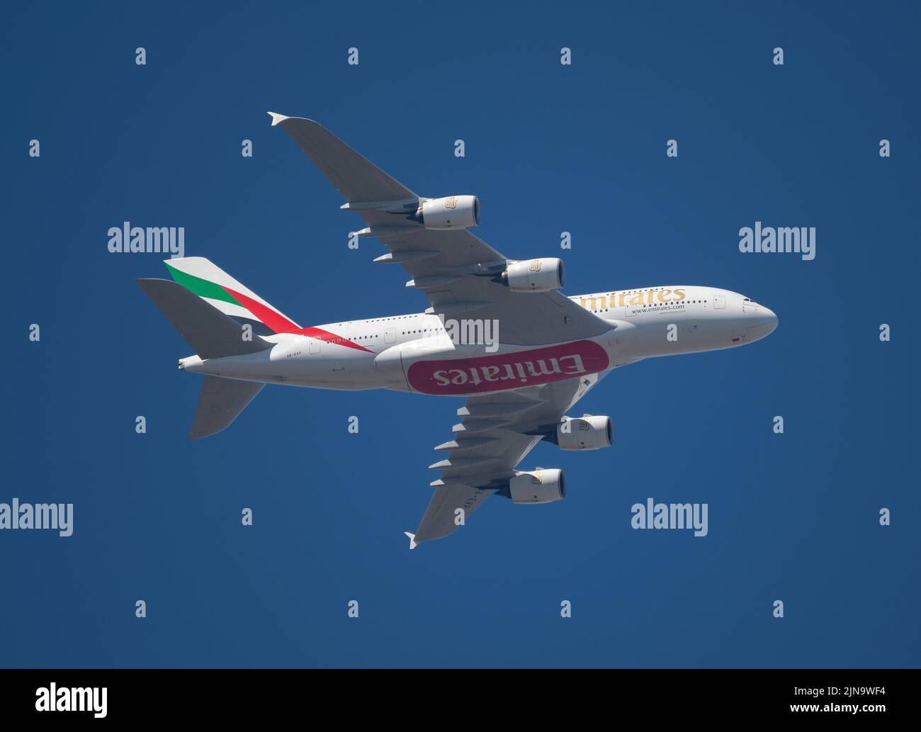 Emirates Airbus A380 A6-EVP leaving London Heathrow for Dubai on 10 ... Emirates Airbus A380 A6-EVP leaving London Heathrow for Dubai on 10 ...