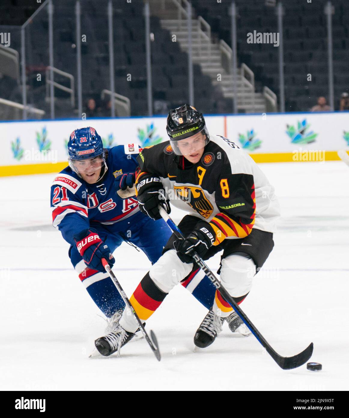 Joshua samanski hi-res stock photography and images - Alamy