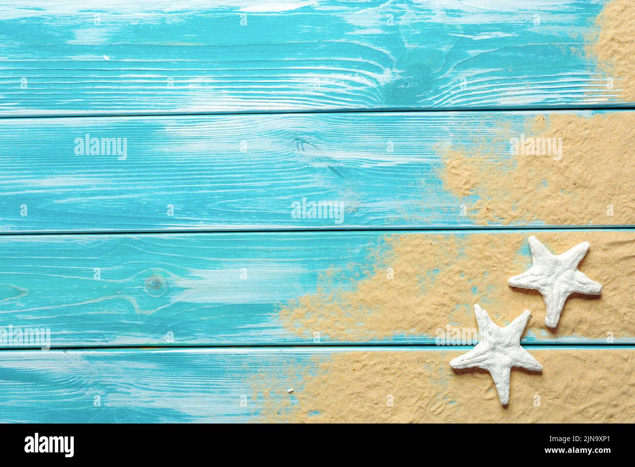 Summer time concept with sea shells Stock Photo - Alamy