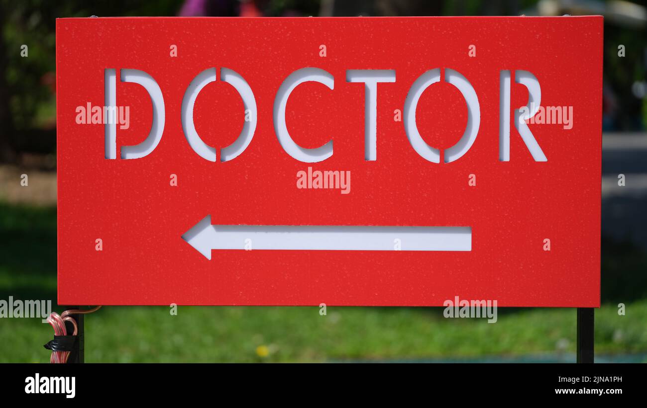 Text doctor on red pointer with arrow Stock Photo - Alamy