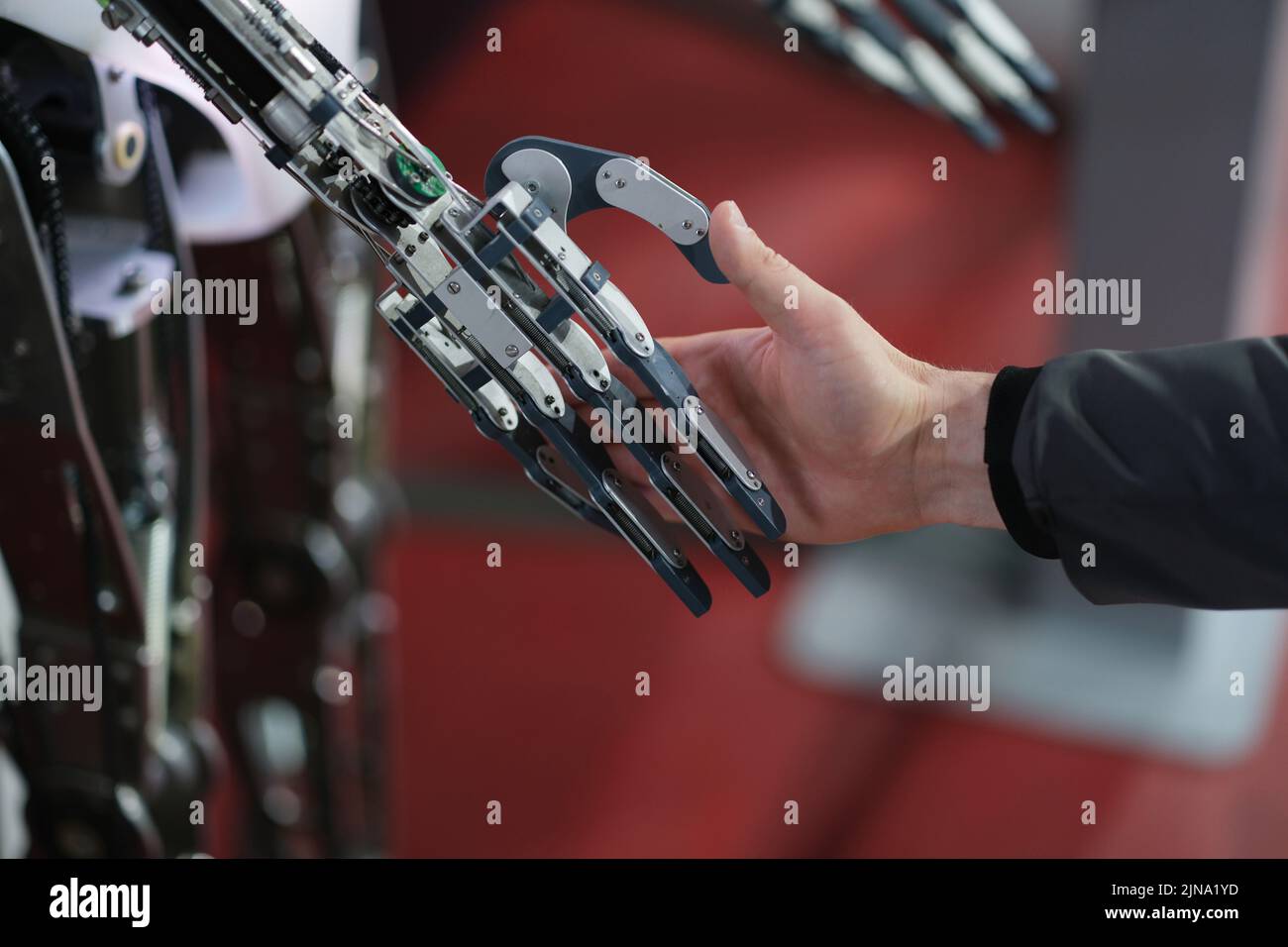 Mechanical arm extends hi-res stock photography and images - Alamy