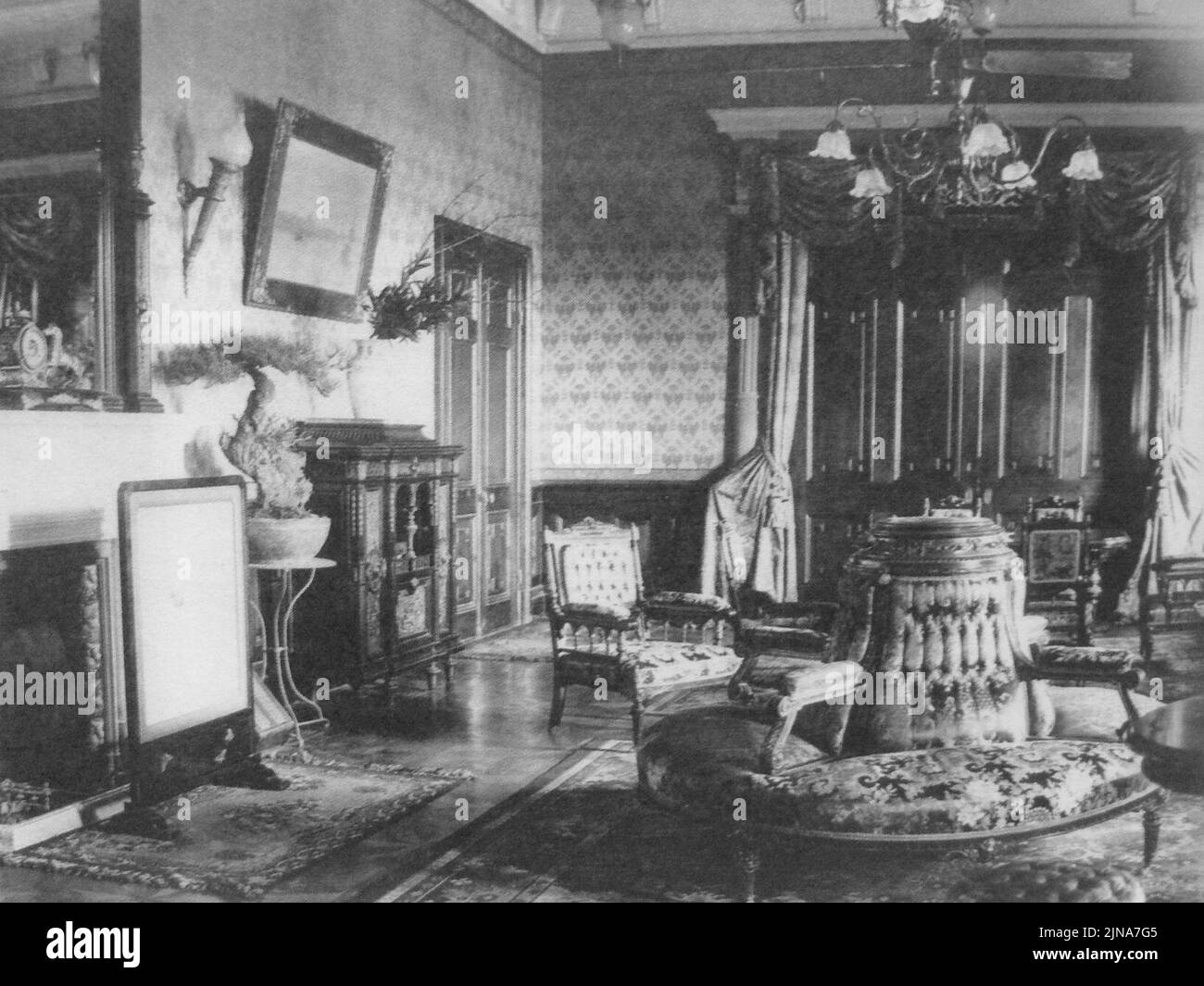 First floor room Black and White Stock Photos & Images - Alamy