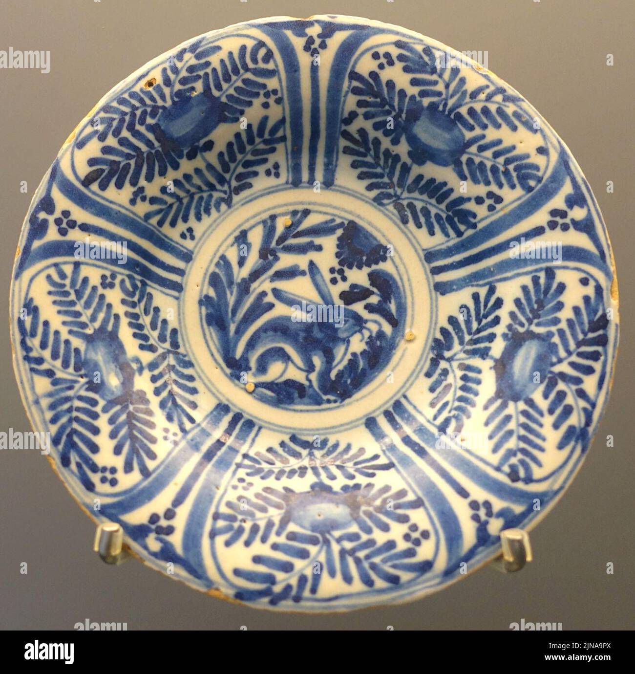 Talavera plate, ceramic Stock Photo - Alamy
