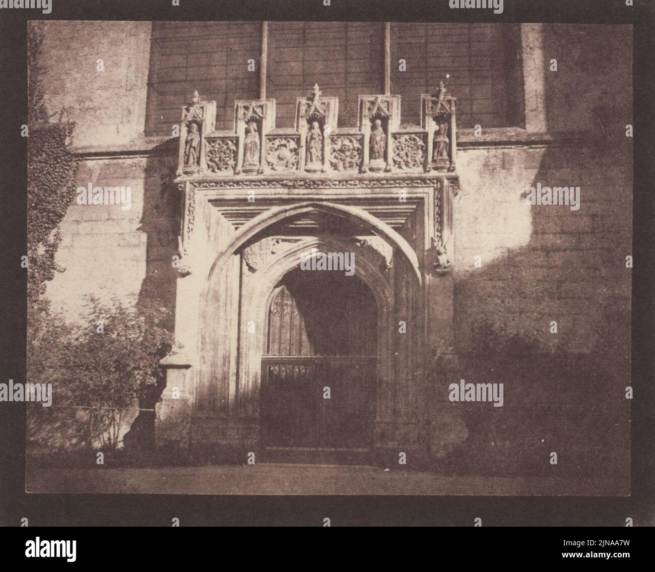 Talbot, William Henry Fox - Oxford, Portal der Christkirche Stock Photo ...