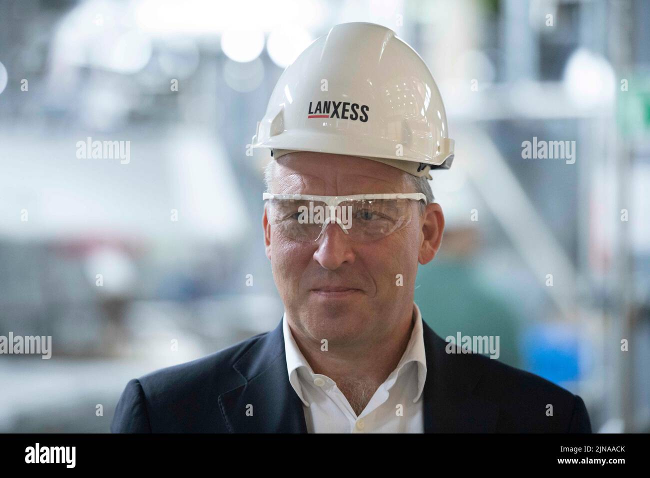 Krefeld Uerdingen, Deutschland. 10th Aug, 2022. Matthias ZACHERT, CEO ...