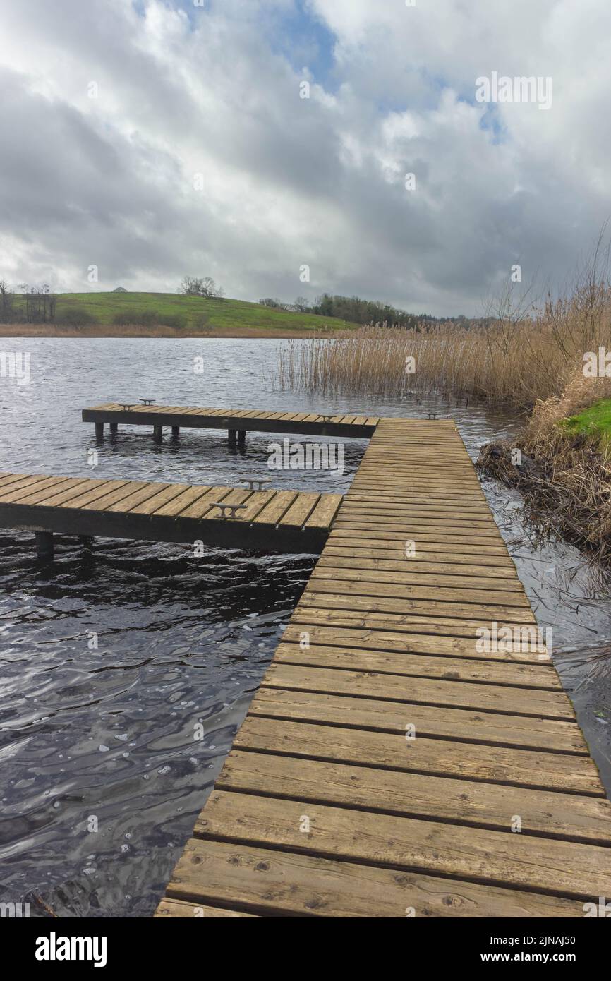 A small pathway to the lake Stock Photo - Alamy