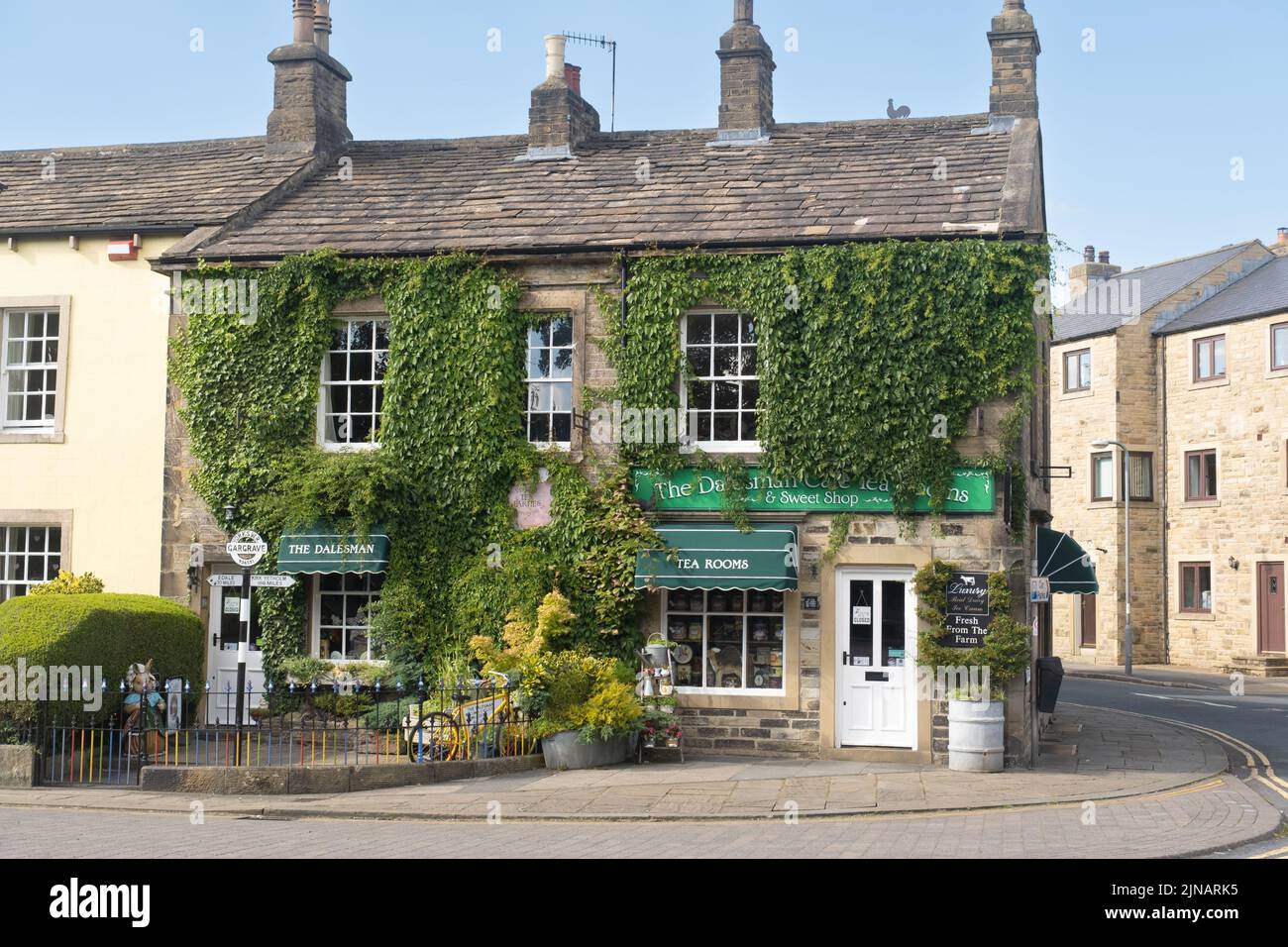 The dalesman cafe gargrave hi-res stock photography and images - Alamy