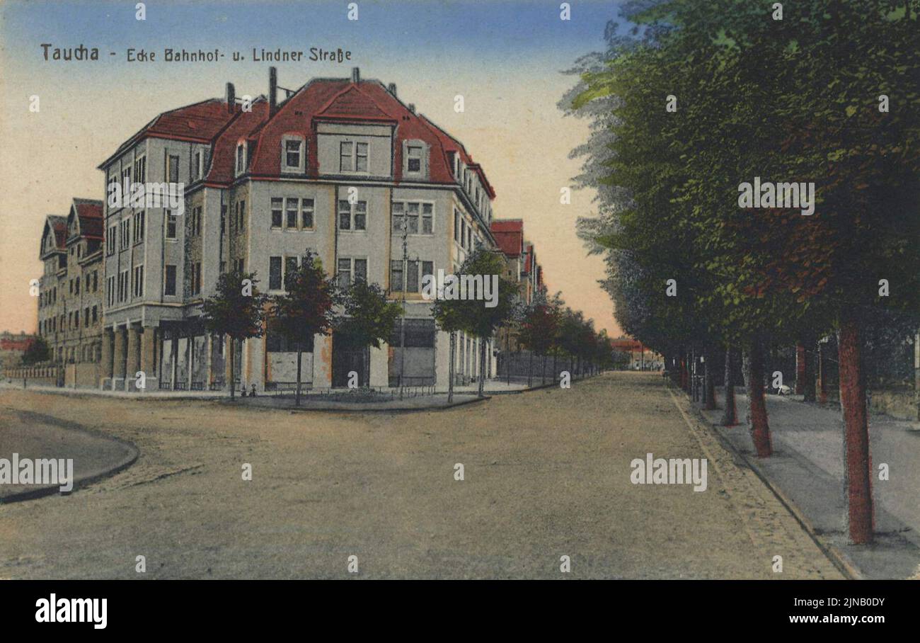 Taucha, Sachsen - Bahnhofstraße Ecke Lindner Straße Stock Photo - Alamy
