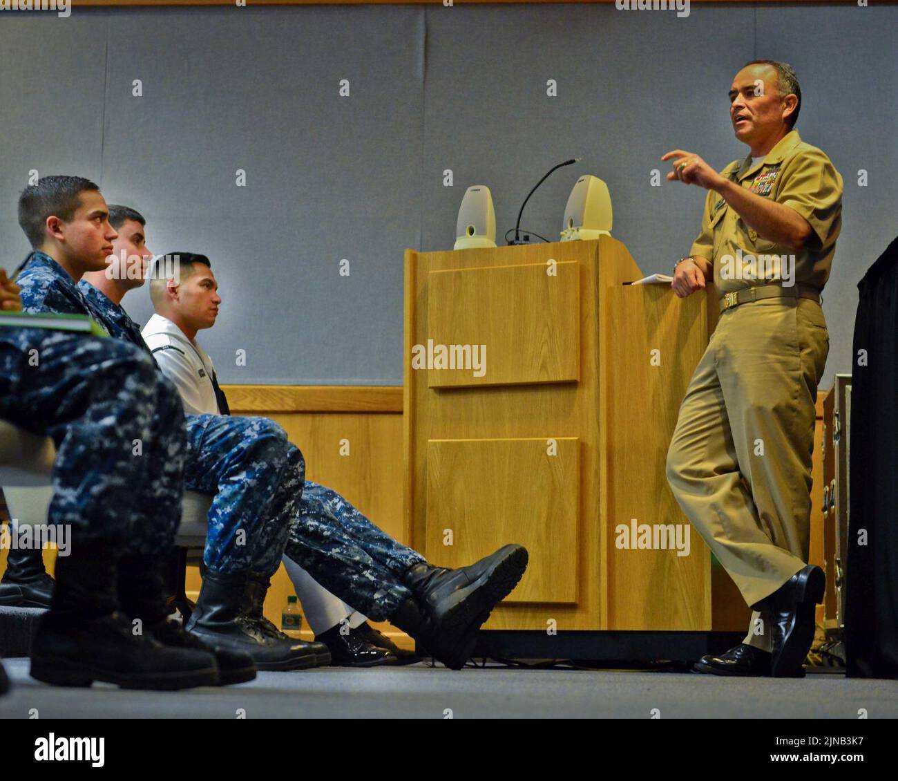 Taylor visits Navy Region Hawaii commands 131211 Stock Photo - Alamy