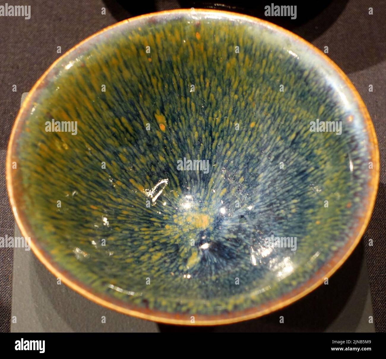 Tea bowl with hare's fur glaze, Jian ware, Fujian province, China ...