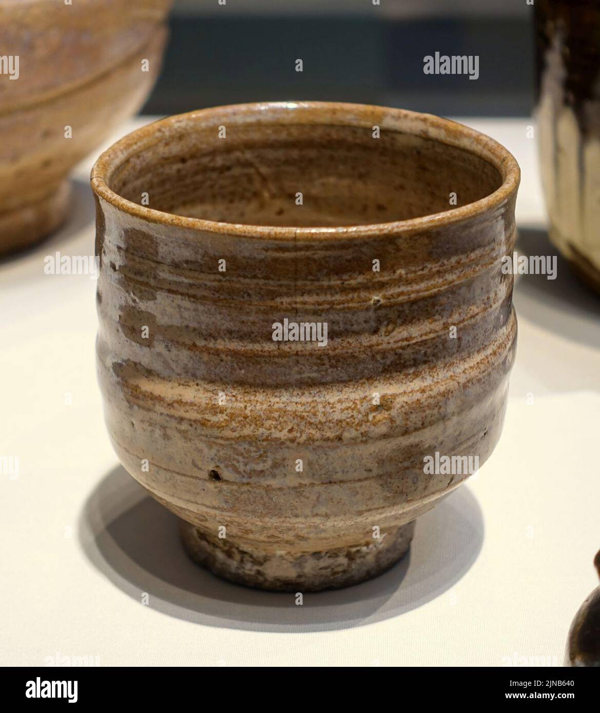 Teabowl, Japan, Agano kilns, Kamanokuchi kiln, Momoyama or Edo period ...