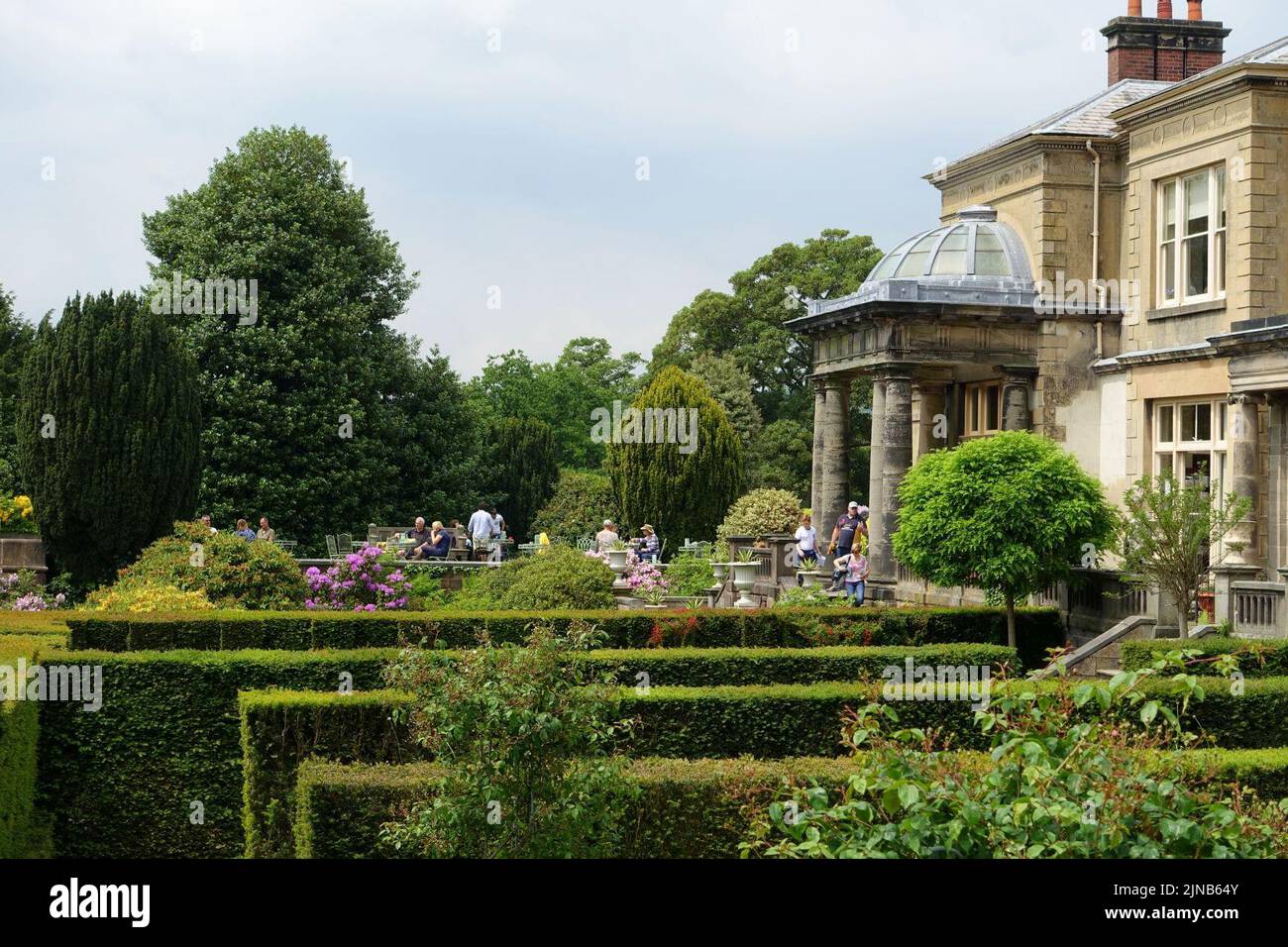 Tea time - Biddulph Grange - Staffordshire, England Stock Photo - Alamy