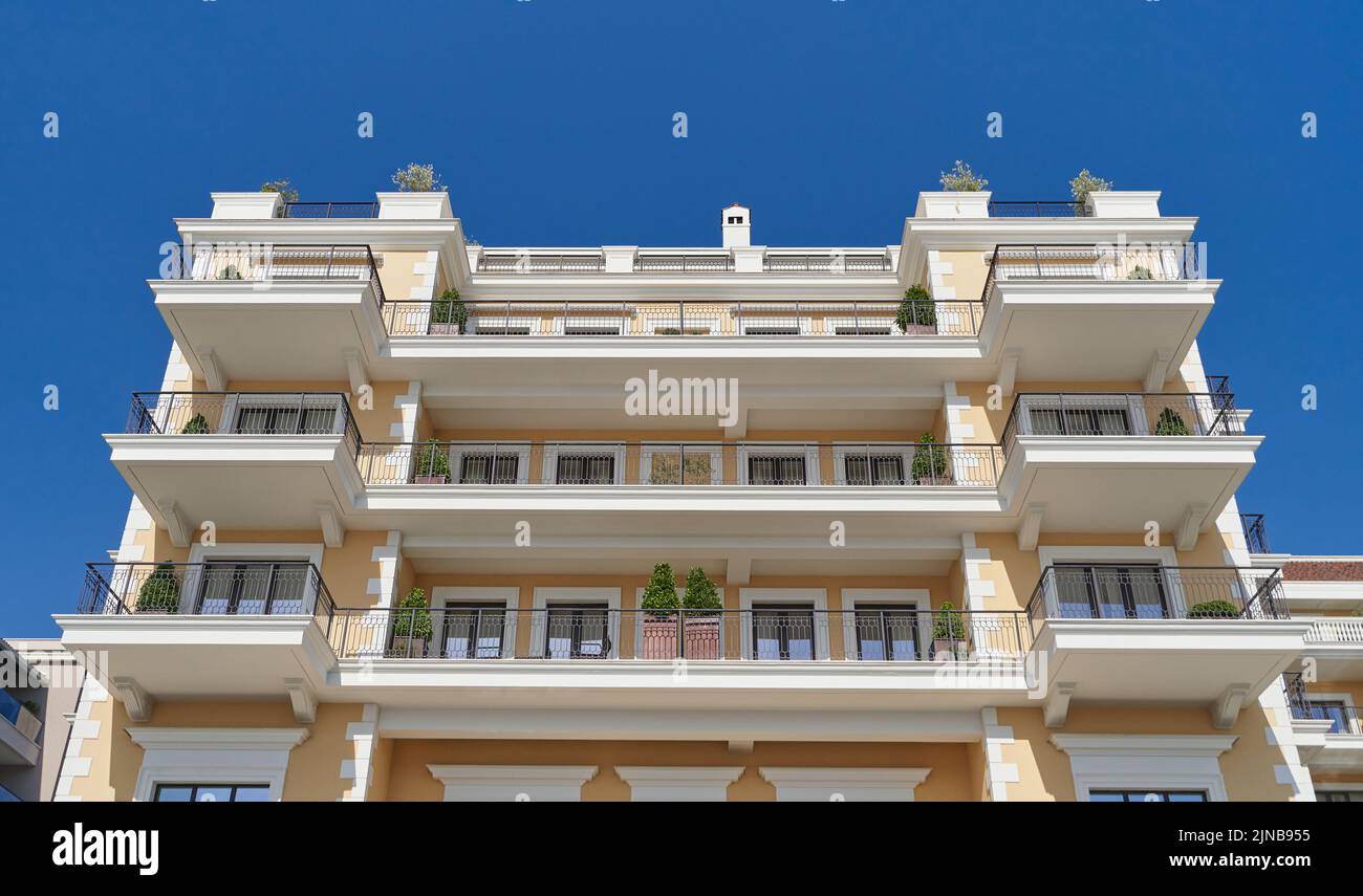 Balconies modern luxury apartments hi-res stock photography and images ...