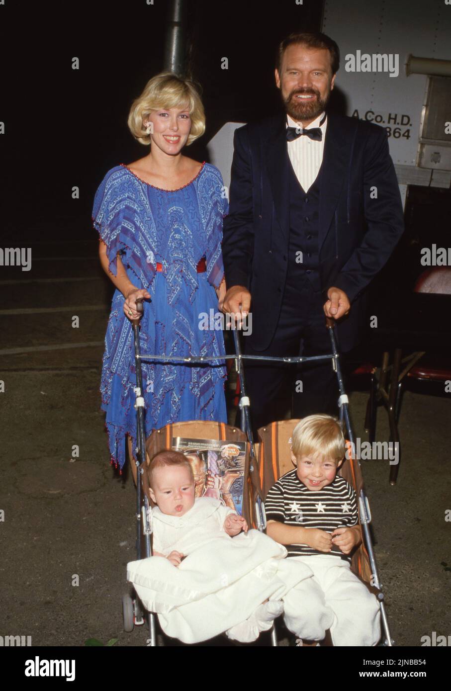 Glen Campbell and Kim Woolen at the 20th Annual Academy of Country ...