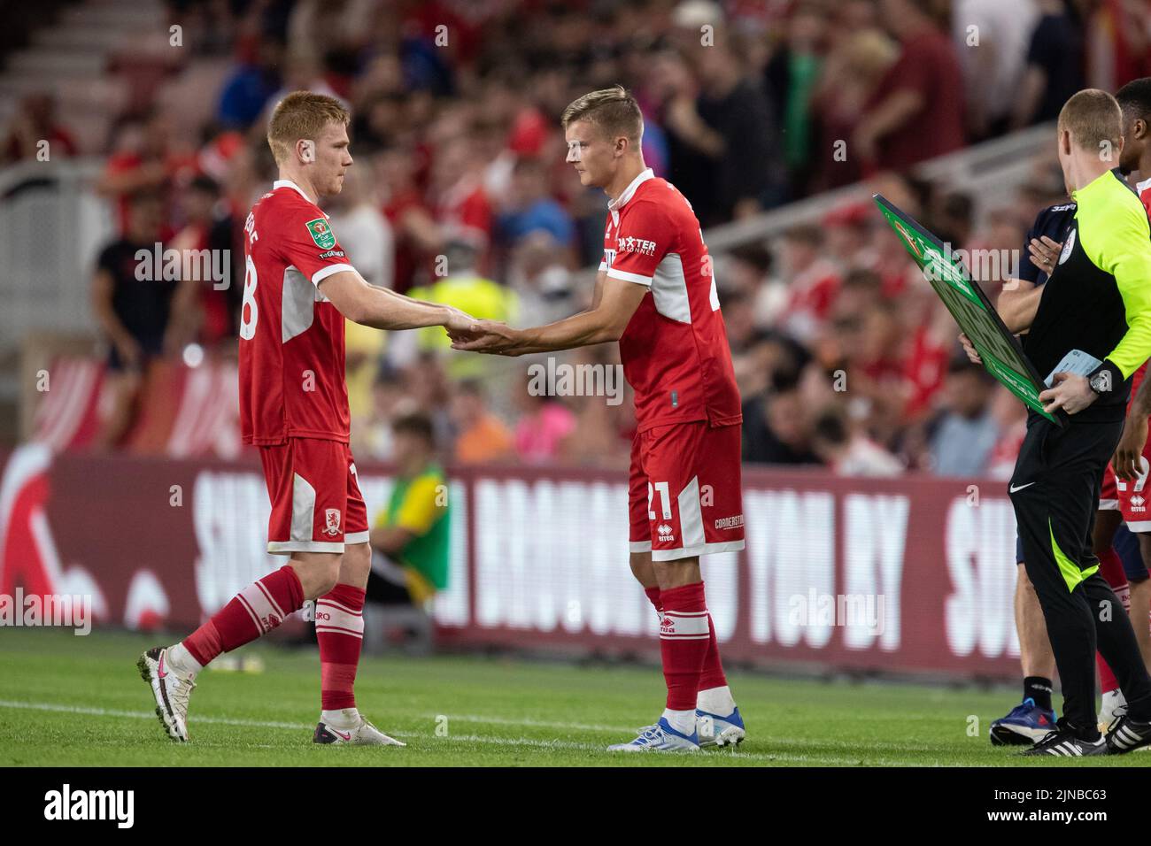 Duncan Watmore #18 of Middlesbrough OFF - Marcus Forss #21 of ...