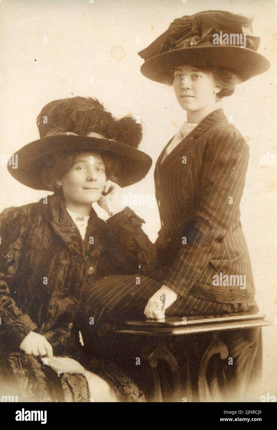 Tekla Bonander & Anna Granberg c 1910 Stock Photo - Alamy