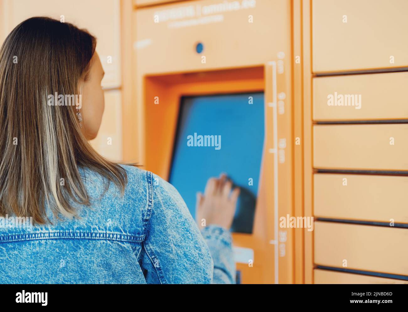 Customer picks up parcel hi-res stock photography and images - Alamy