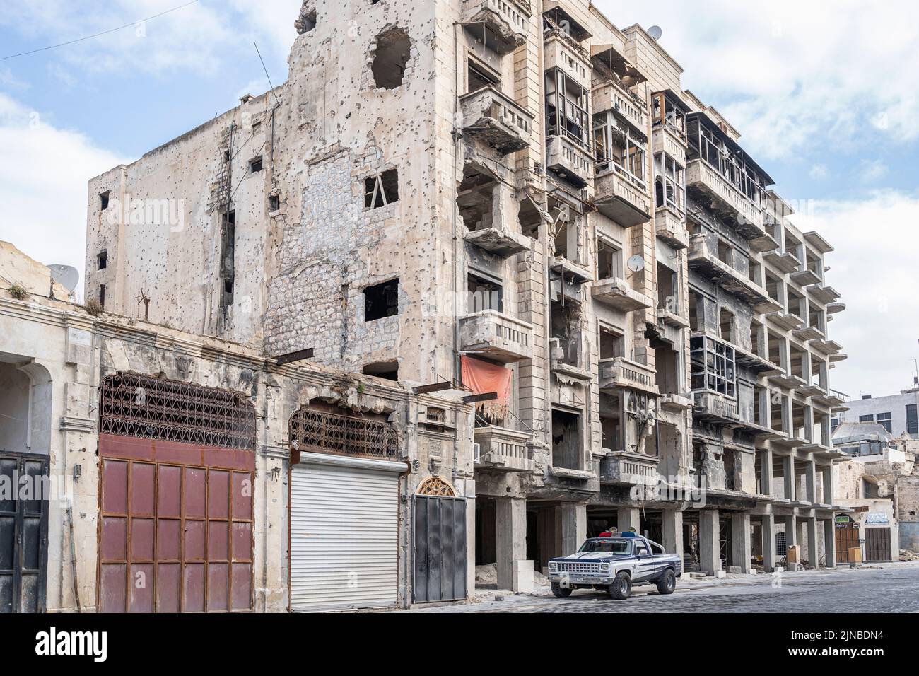 Inside the Aleppo Souk in the Old City in Aleppo, Syria Stock Photo - Alamy