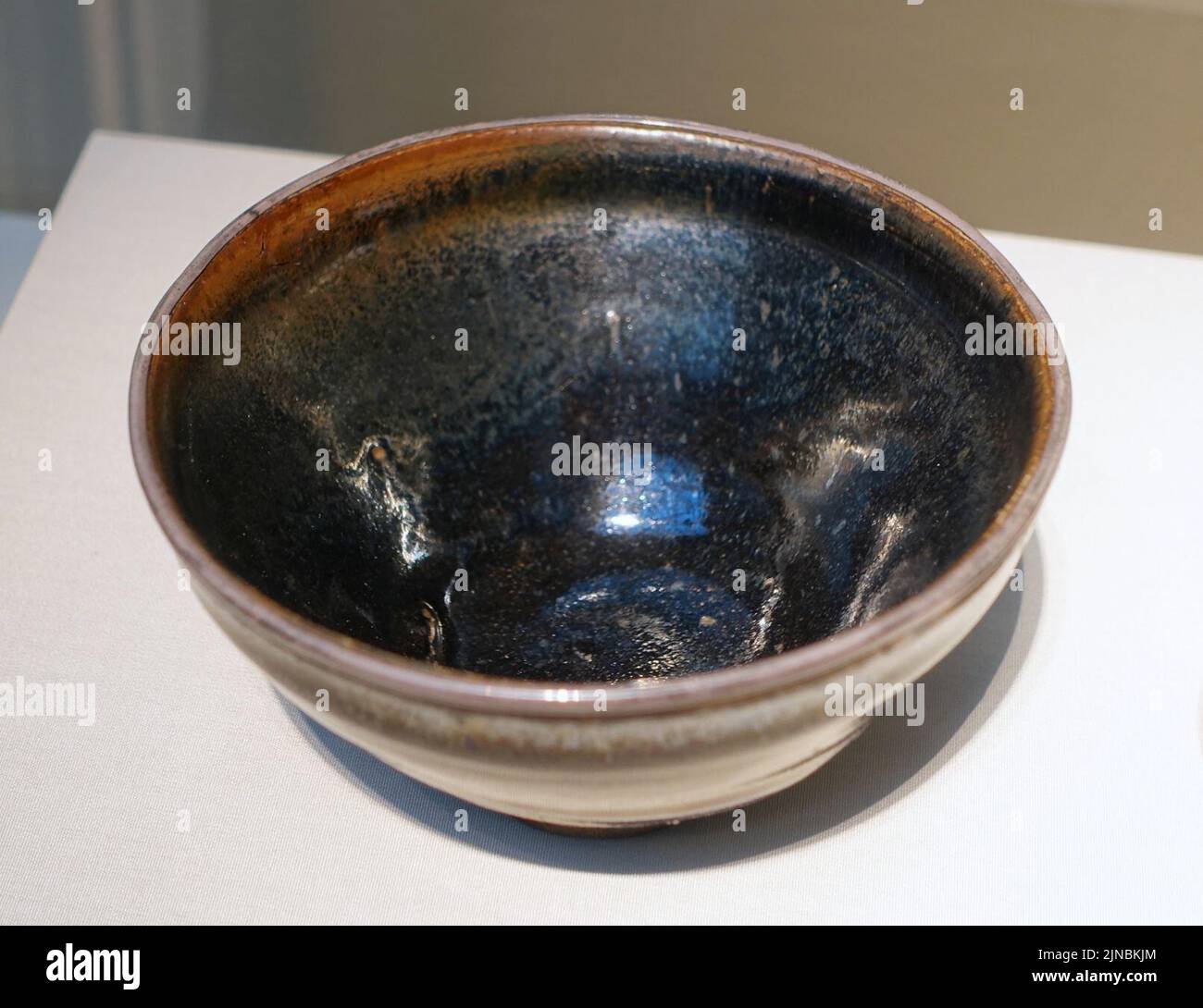 Tenmoku teabowl, haikatsugi type, China, Chayang kilns, Southern Song ...