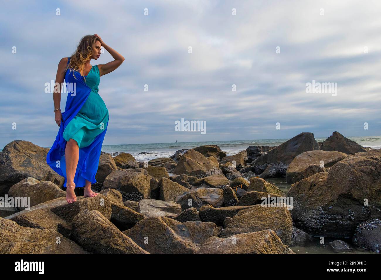 San Diego, California, USA. 6th July, 2019. A beautiful brunette ...