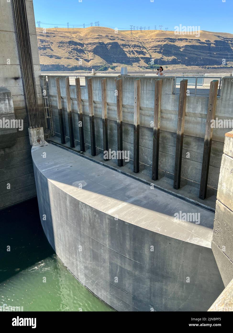 John Day Lock & Dam is located 216 miles upriver from the mouth of the ...