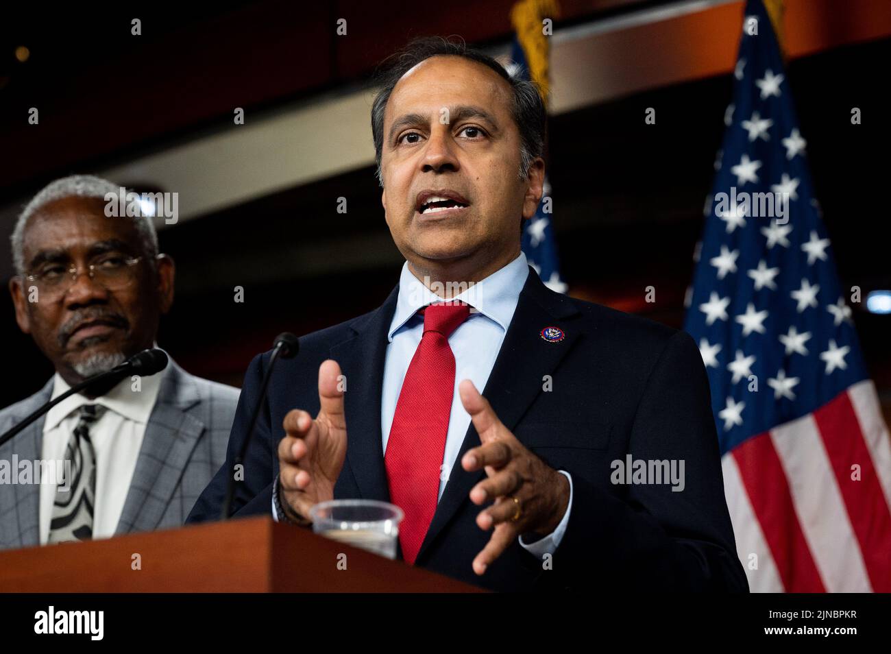 Raja krishnamoorthi 2022 hi-res stock photography and images - Alamy