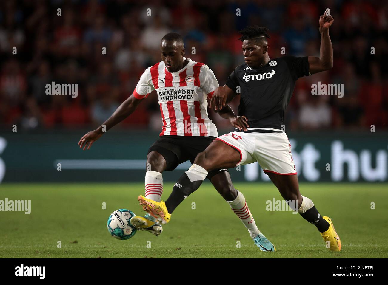 EINDHOVEN - (lr), Jordan Teze of PSV, Breel Embolo of AS Monaco during ...