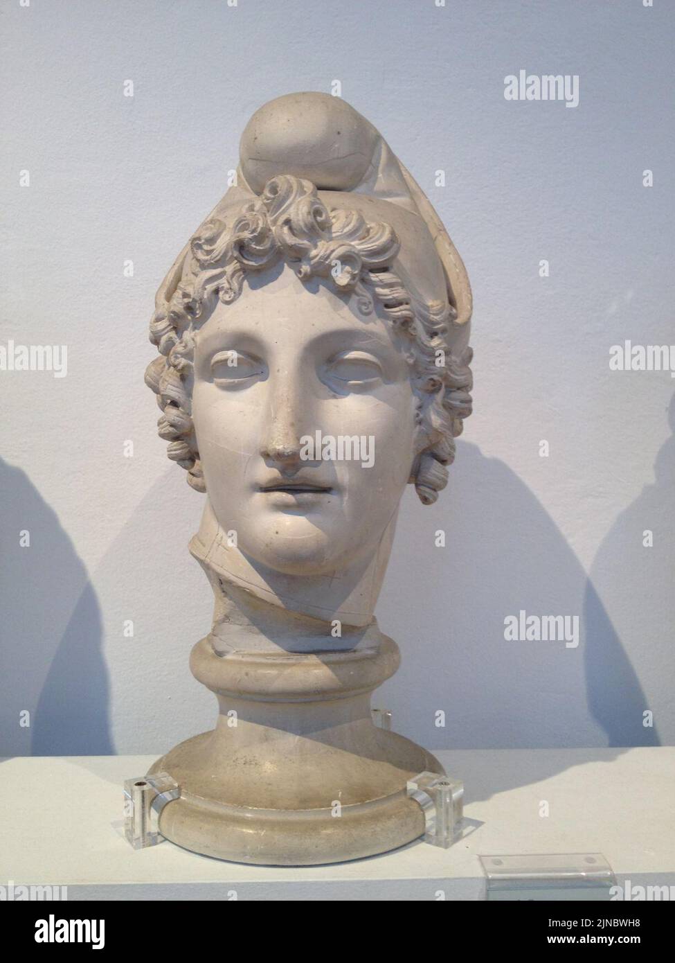 Testa di Paride di Antonio Canova Stock Photo - Alamy
