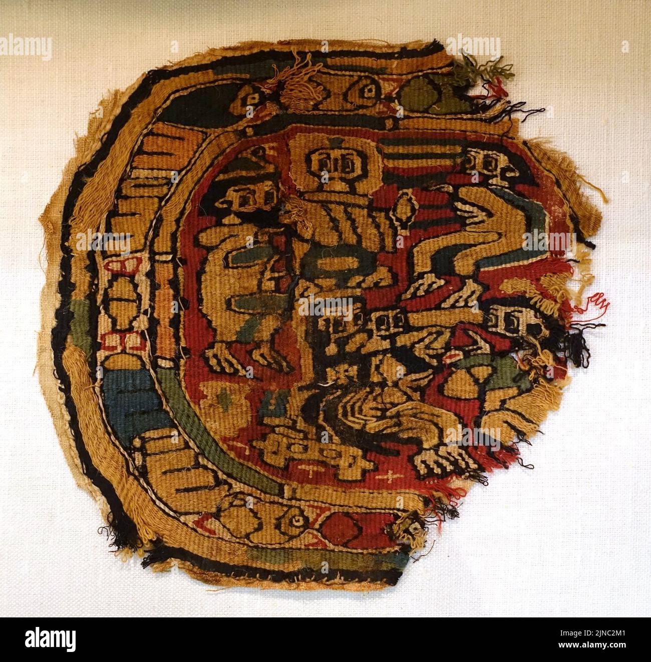 Textile with biblical scene of the Adoration of the Magi, Egypt, Coptic ...