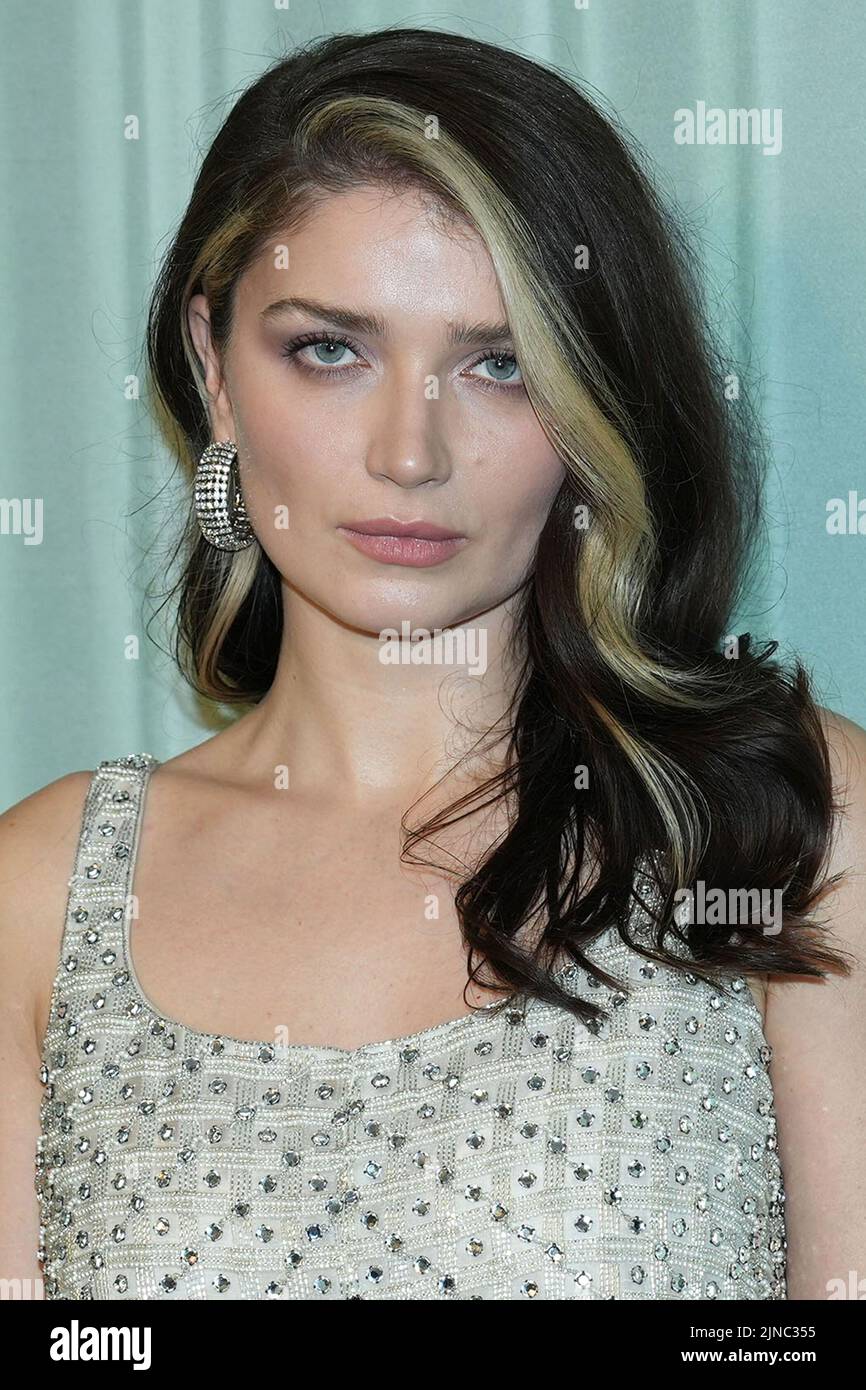 Eve hewson bad sisters hi-res stock photography and images - Alamy