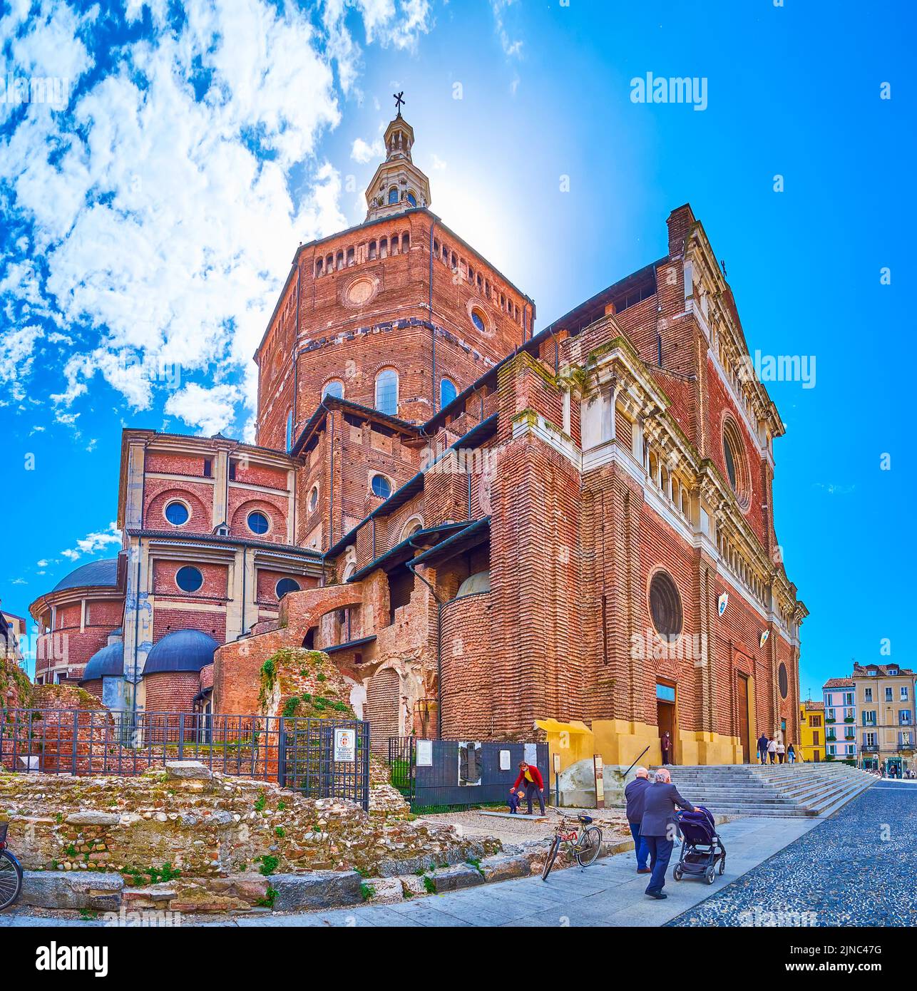 PAVIA, ITALY - APRIL 9, 2022: The outstanding medieval Cathedral of ...