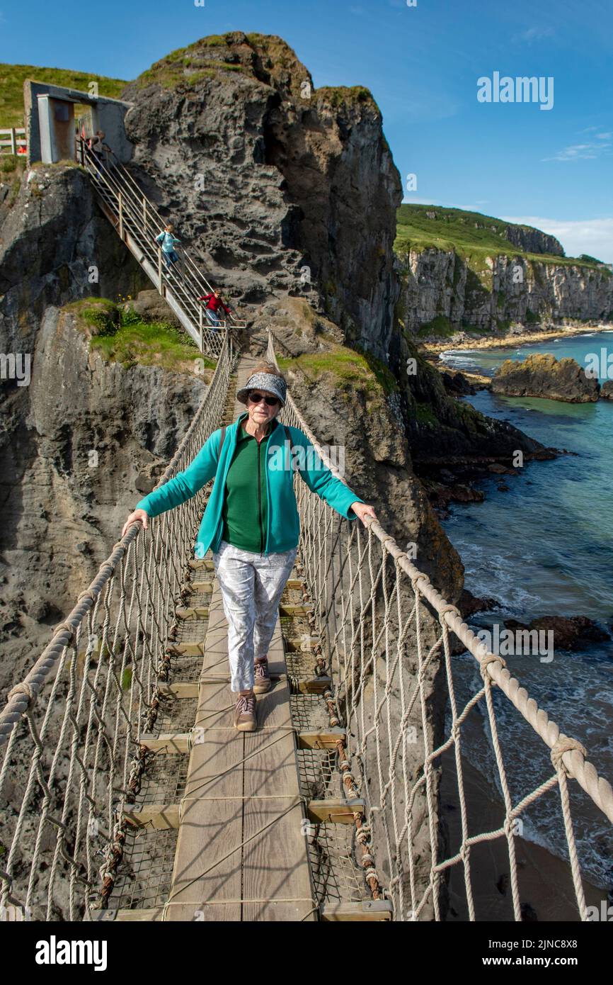 Carrick-a-Rede Rope Bridge, Ballintoy, Antrim, Northern Ireland Stock ...