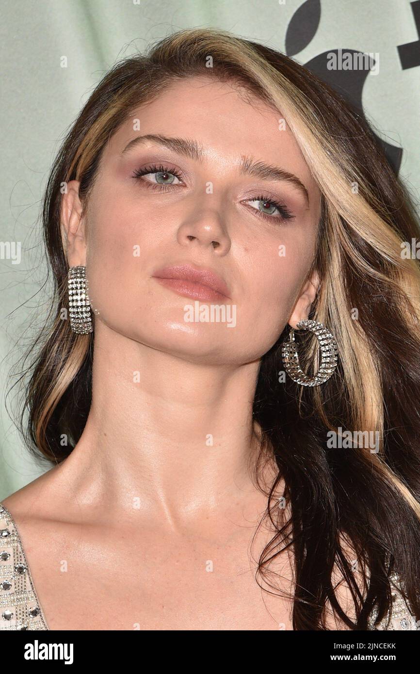 Eve hewson bad sisters hi-res stock photography and images - Alamy