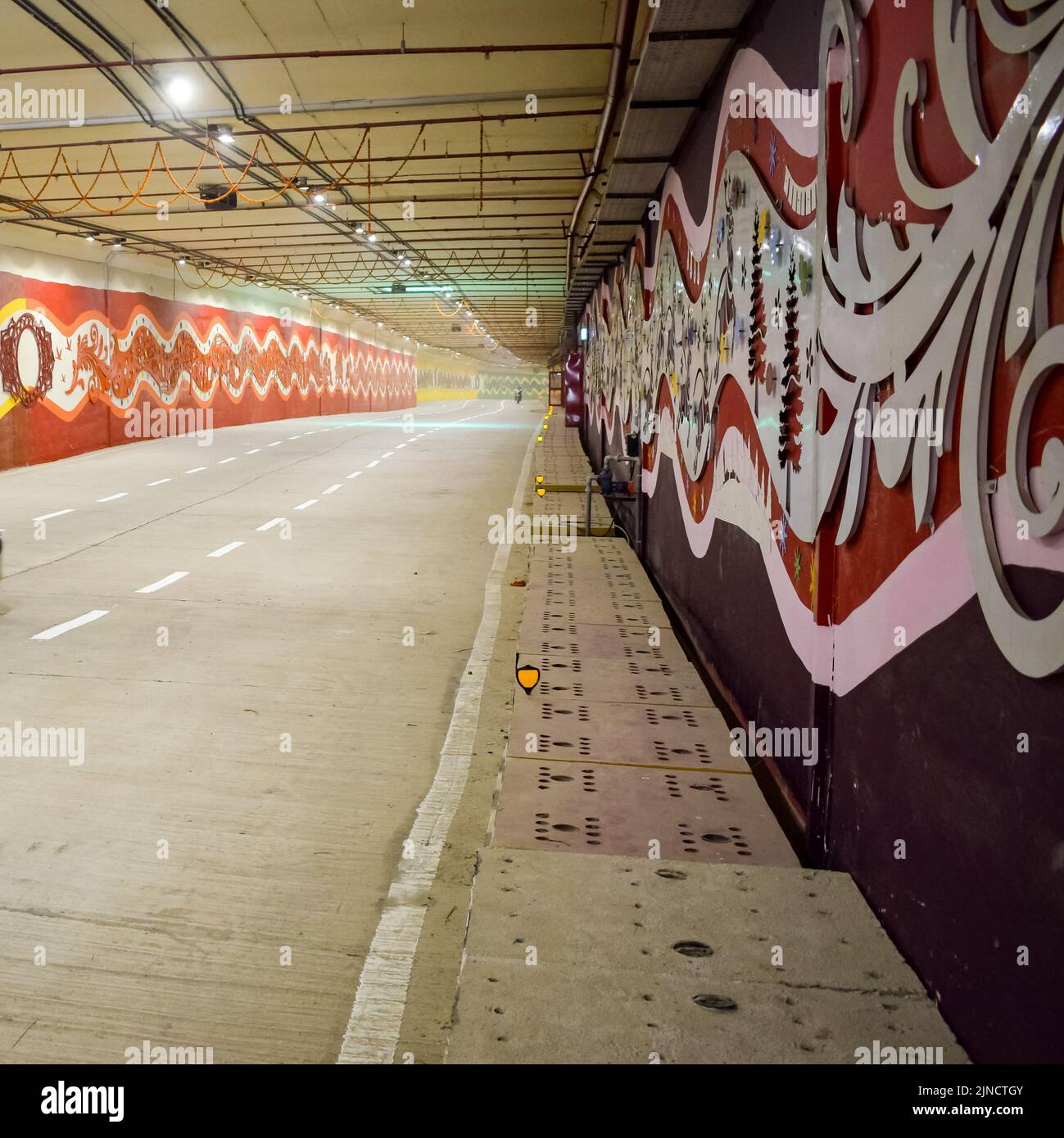 PM Narendra Modi dedicate Pragati tunnel and five underpass of Pragati ...