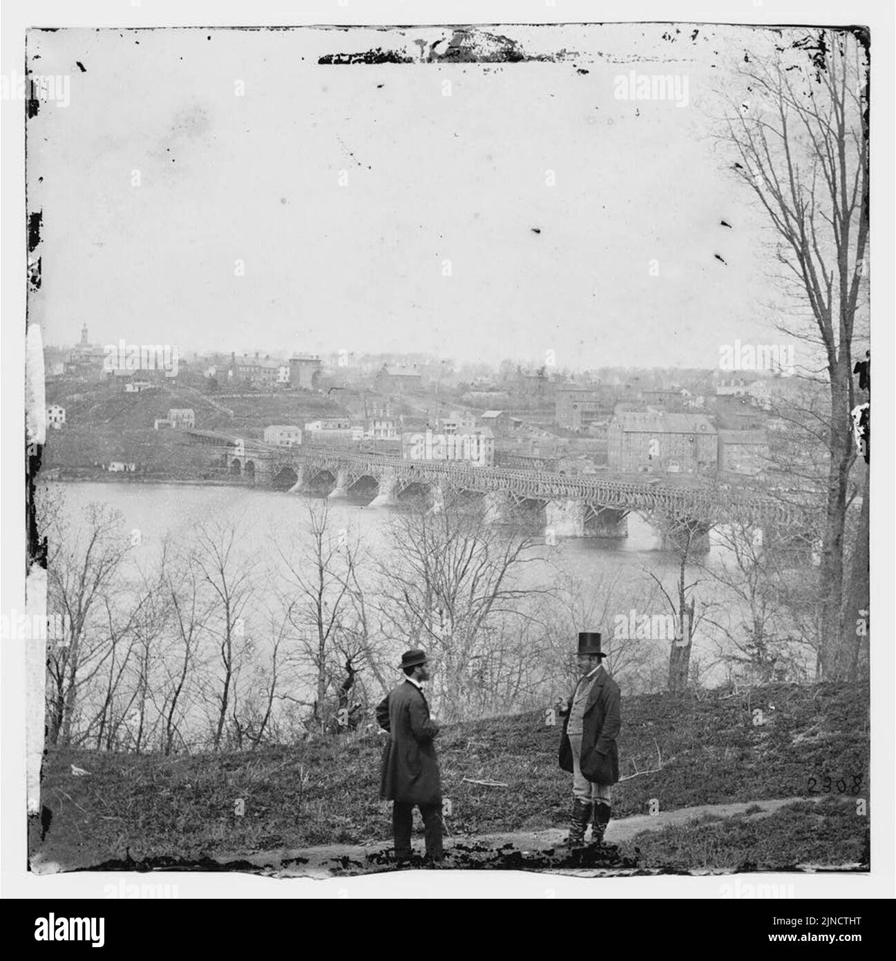 The Aqueduct bridge and Georgetown 01489v Stock Photo - Alamy