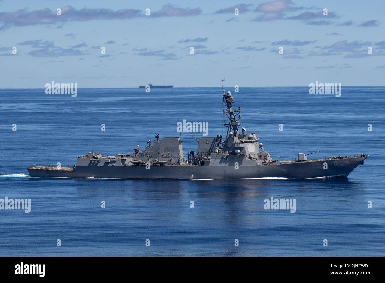 The Arleigh Burke-class guided-missile destroyer USS Dewey (DDG 105 ...