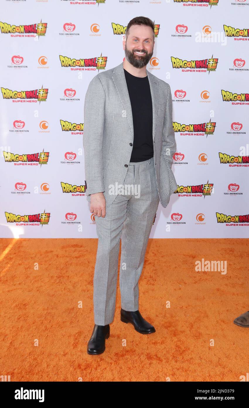 Ian Sinclair arrives at The North American red carpet premiere of ...