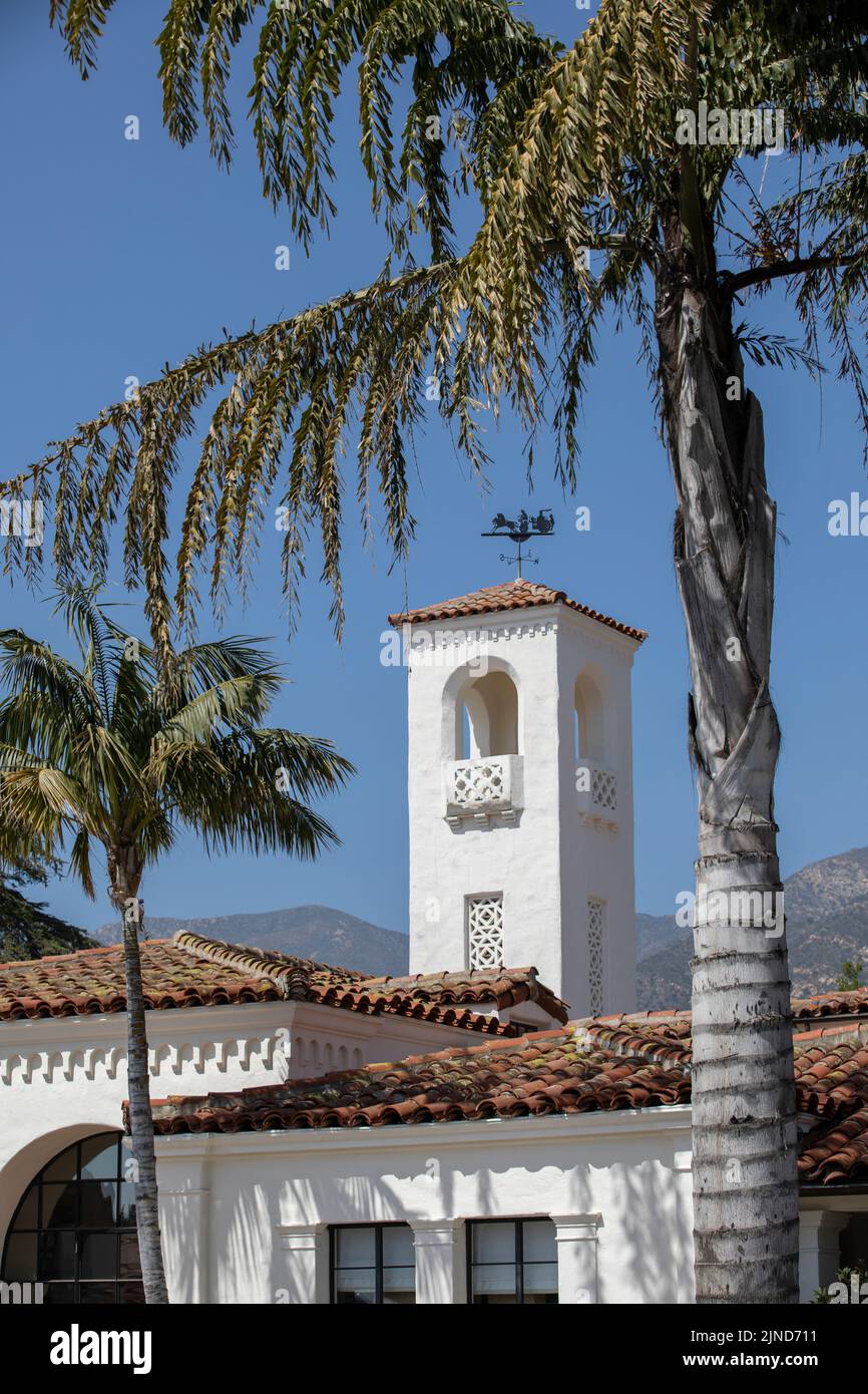 Daytime view of the historic block of downtown Montecito, California ...